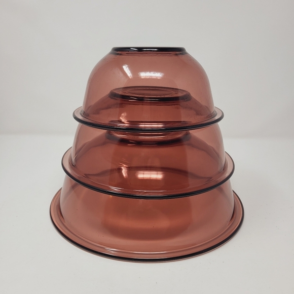 Pyrex | Dining | Vintage Pyrex Cranberry Purple Glass Mixing Bowls Set ...